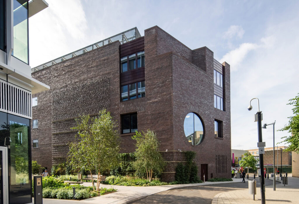 Long Format Brick | Long Format Brick Slips | UK Bricks